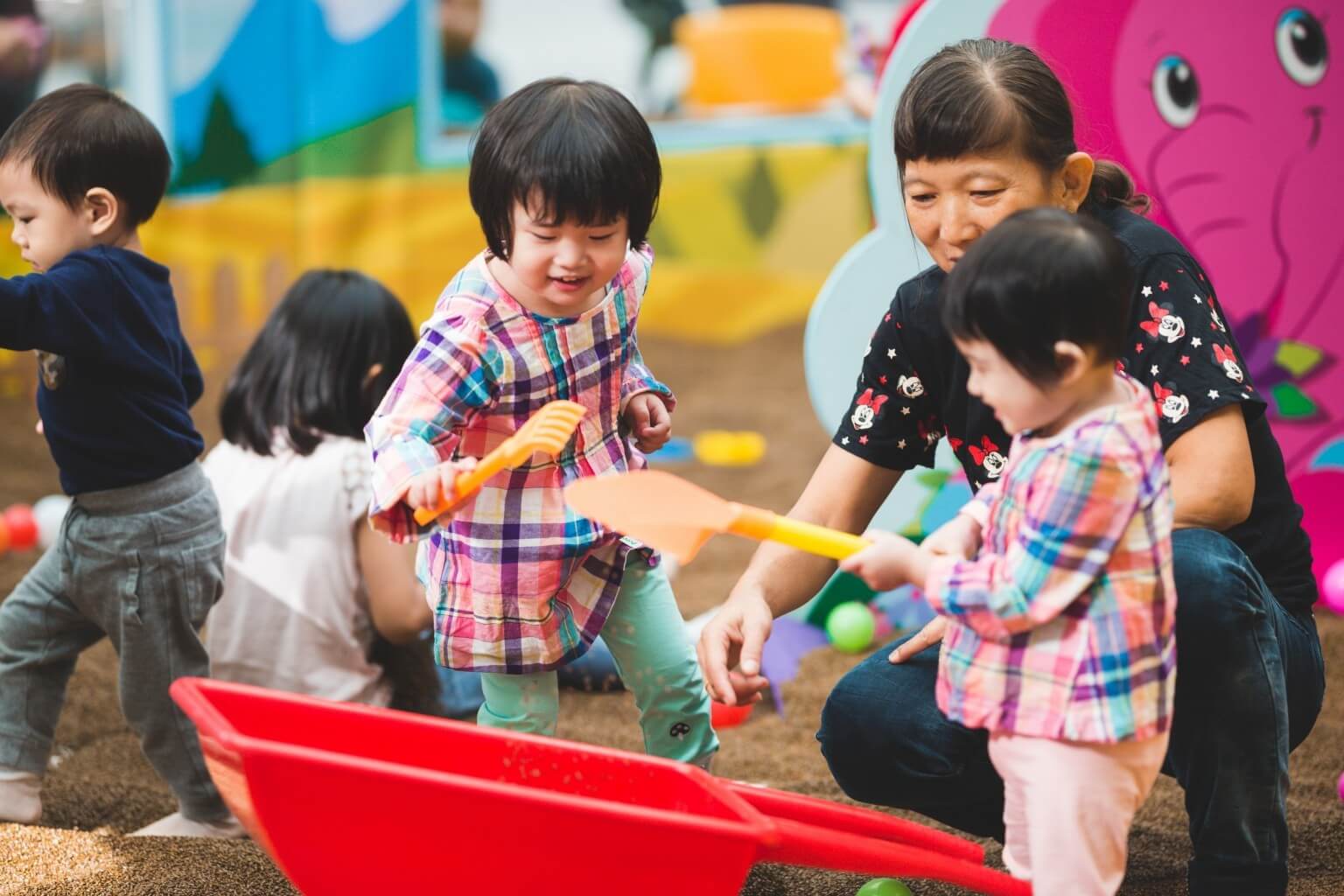 Promo & Events - ZOOMOOV